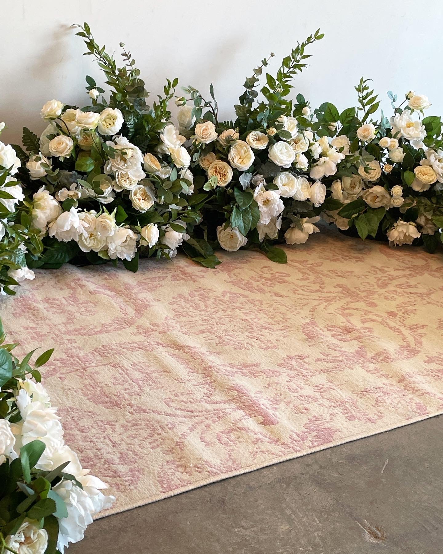 Grounded Floral Arch (Large) – Wedding Flowers For Rent